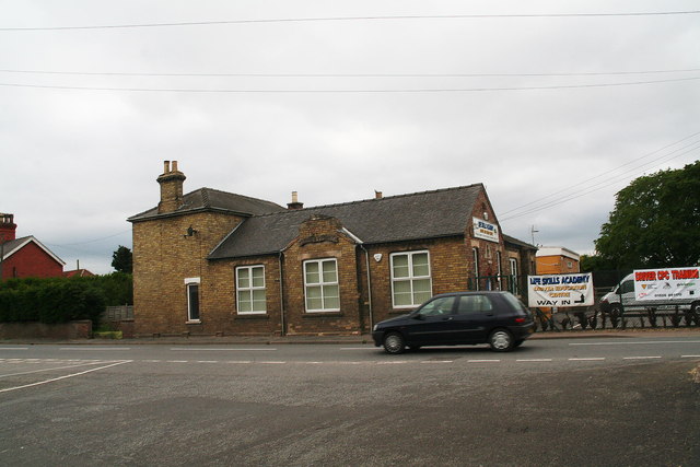 File:North Kyme building - geograph.org.uk - 3505808.jpg - Wikimedia ...