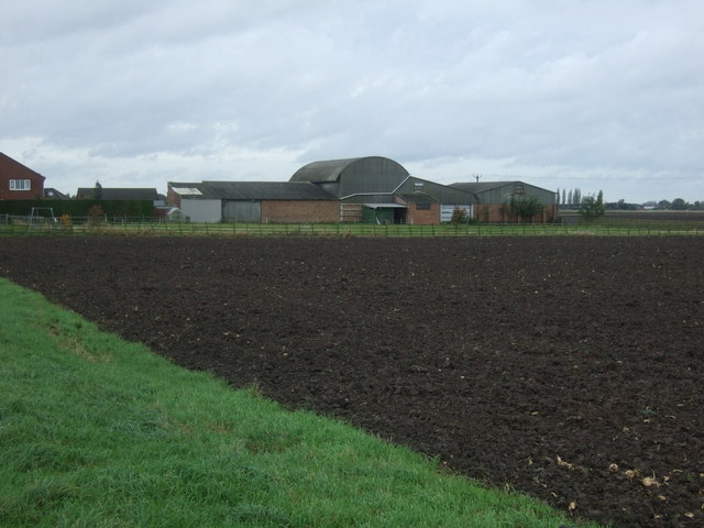 File:Maple House - geograph.org.uk - 4354662.jpg - Wikimedia Commons